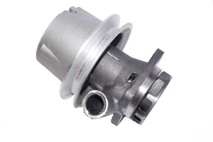 Treckergarage :: Kramer Wasserpumpen :: Traktor Schlepper Ersatzteile